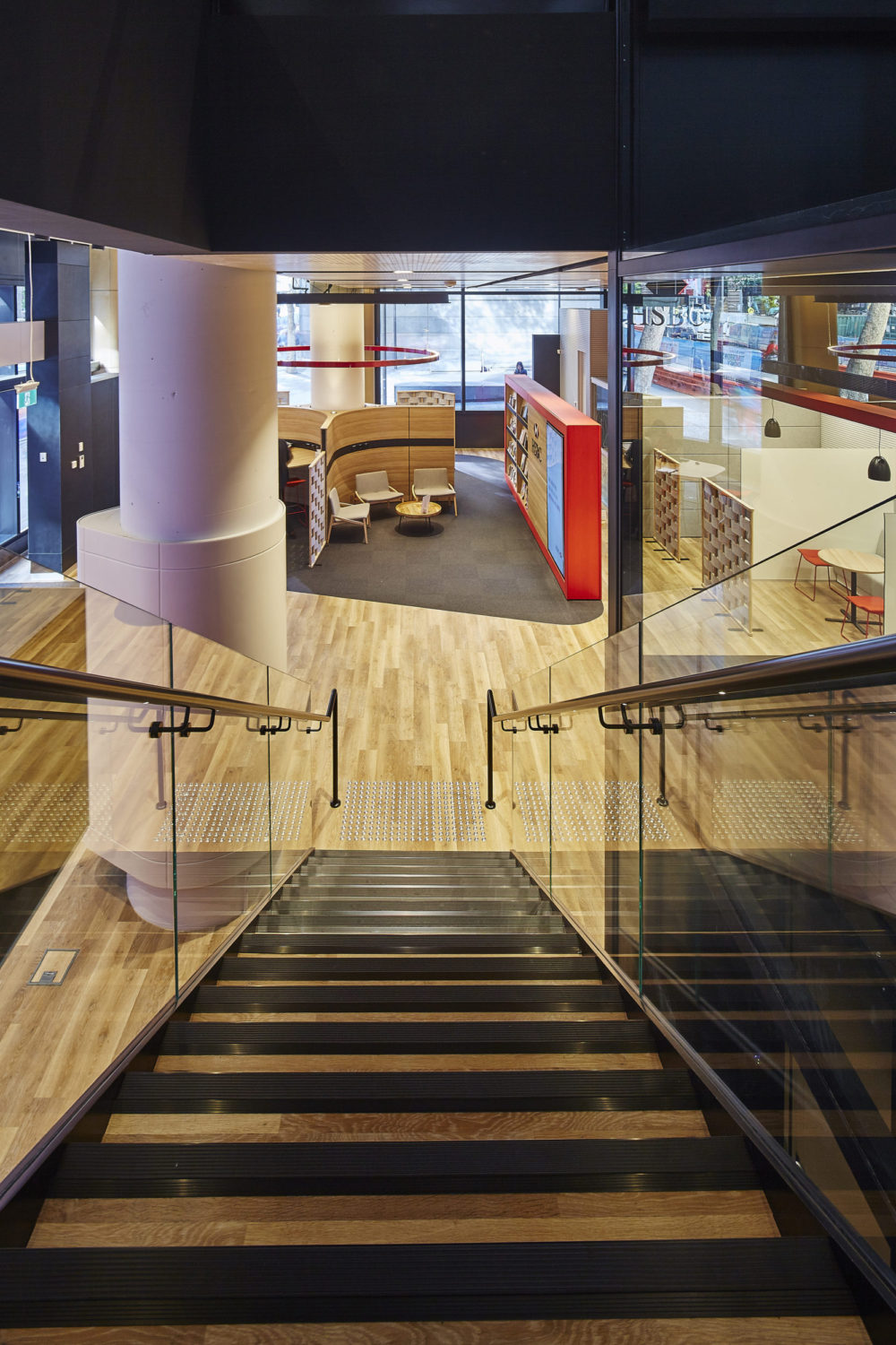 HSBC 333 George Street | Active Metal