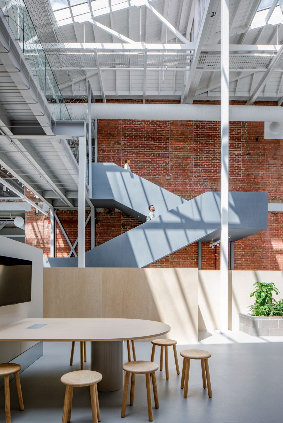 Staircase Melbourne | Financial Services | Active Metal